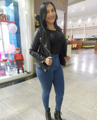 Danielys from Barcelona, Spain seeking for Man - Rose Brides