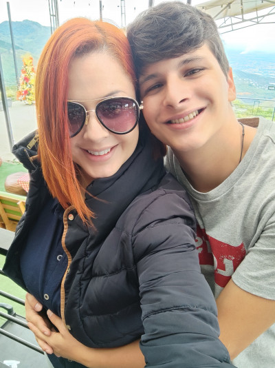 Beatriz from Cali, Colombia seeking for Man - Rose Brides