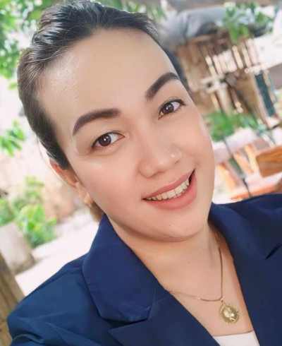 Rowena from Naga, Philippines seeking for Man - Rose Brides