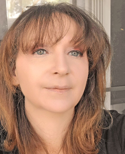 Scherri from United States seeking for Man - Rose Brides