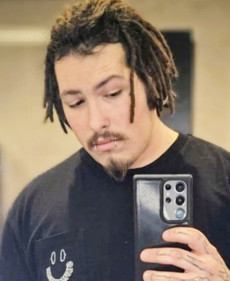 来自美国Iowa的Joseph正在找女性伴侣