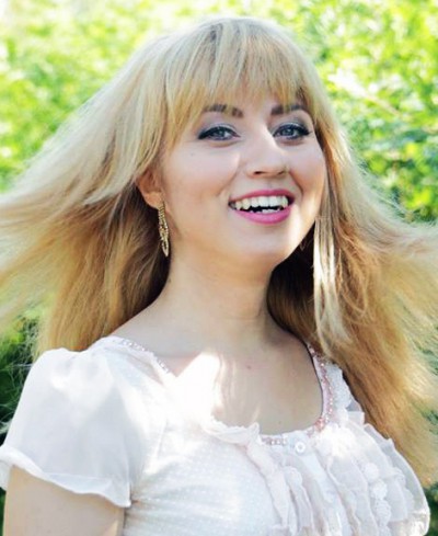 Juliee from Kremenchug, Ukraine seeking for Man - Rose Brides