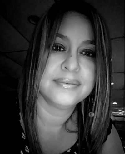 Noemy from United States seeking for Man - Rose Brides